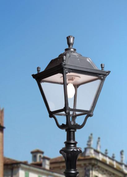 Gate Light/Post Top - Elevate Your Curb Appeal with Eye-Catching Light